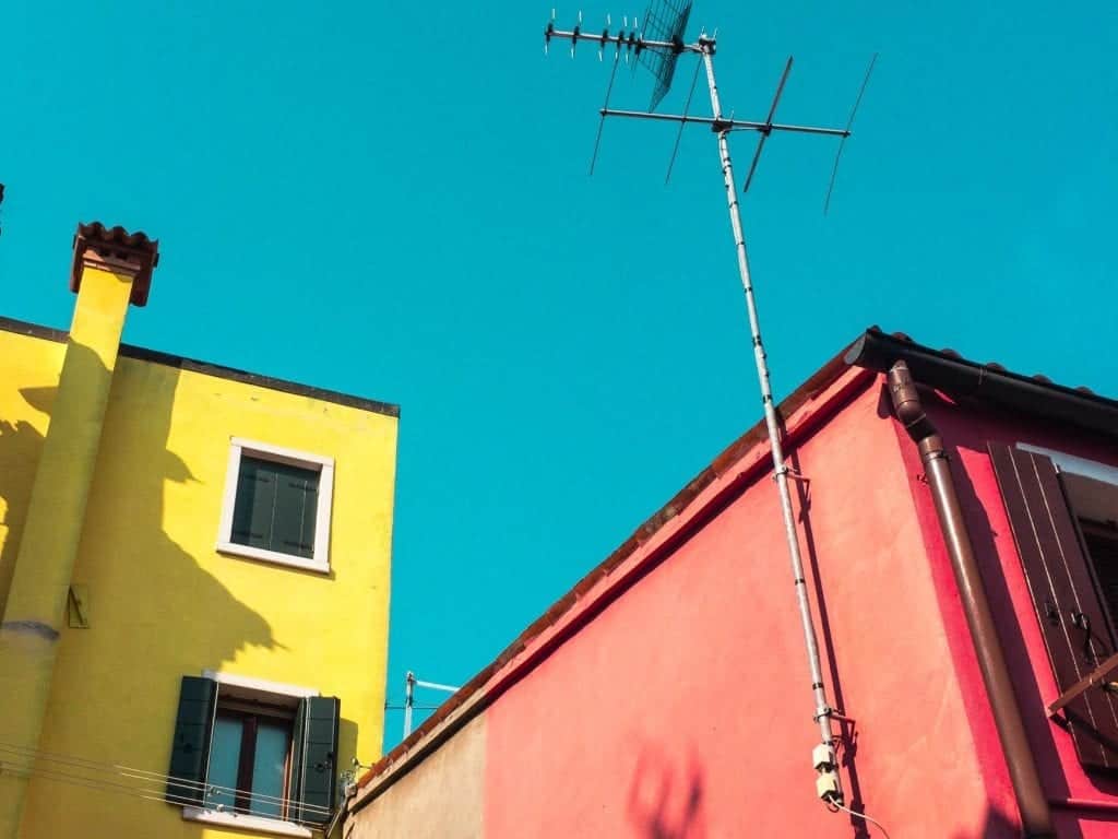 How To Boost An Outdoor TV Antenna Signal (location, Cable)